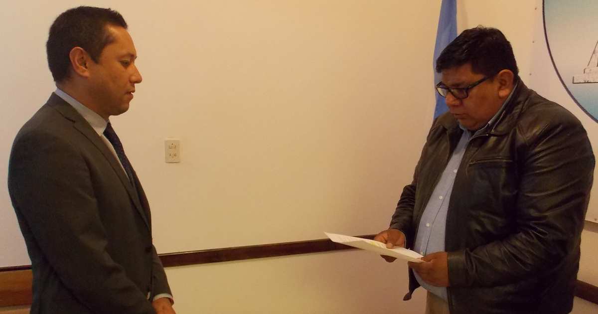 José Villarreal juró como juez de Faltas