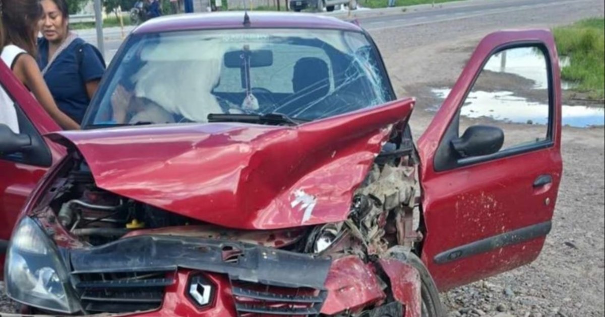 Una bebé murió tras el choque entre dos vehículos