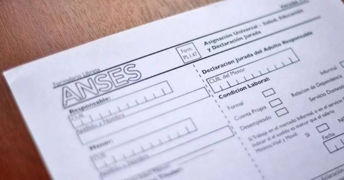 AUH: cómo descargar el formulario para cobrar lo retenido en 2022