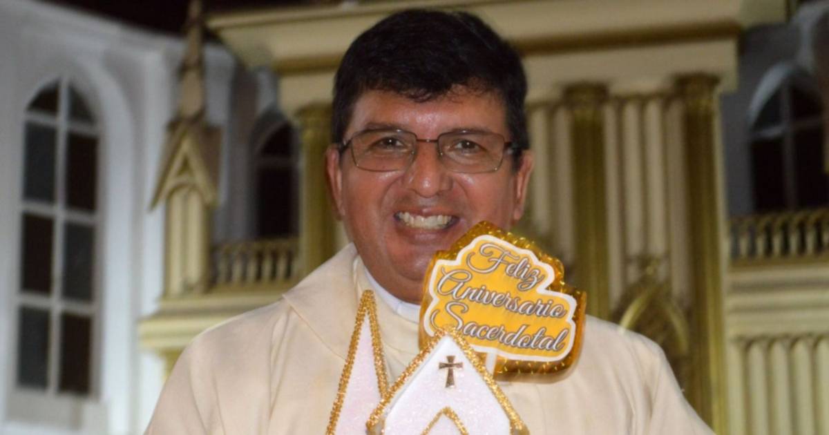Bodas de Plata sacerdotales del padre Daniel Alberto Baca