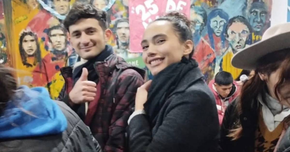 Elías Chambet y su historia de perseverancia por graduarse