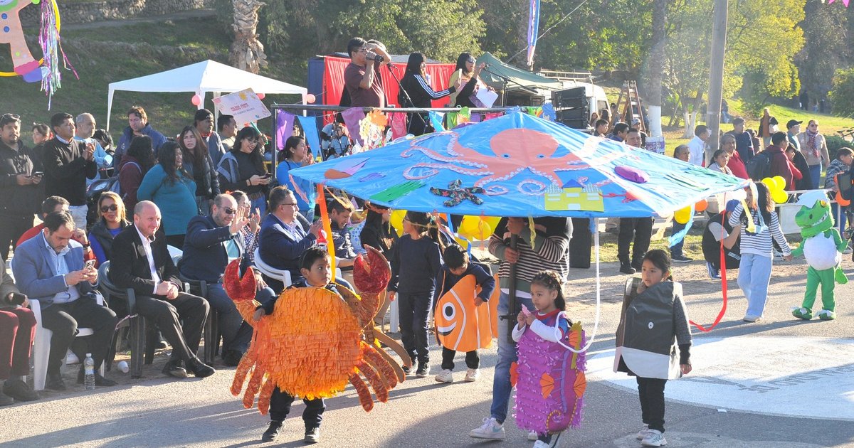 Desfile de Jardines en Palpalá lleno de color y música