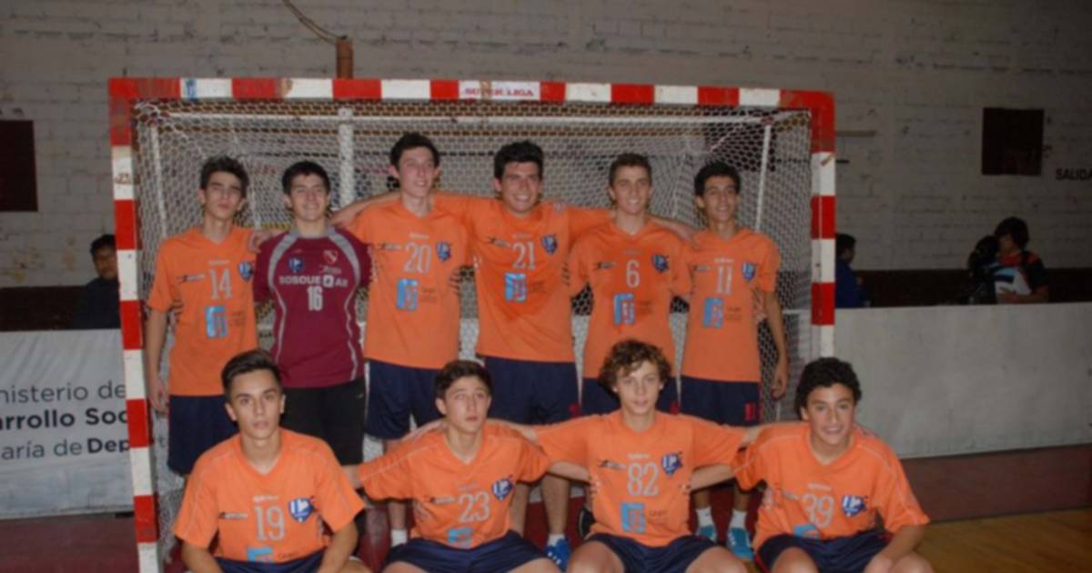 Momento de definición en el Torneo Nacional | hándbol, Torneo Nacional ...