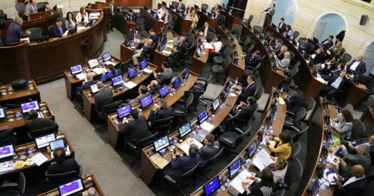 El Congreso De Colombia Aprueba El Proyecto De Ley De Comida Chatarra