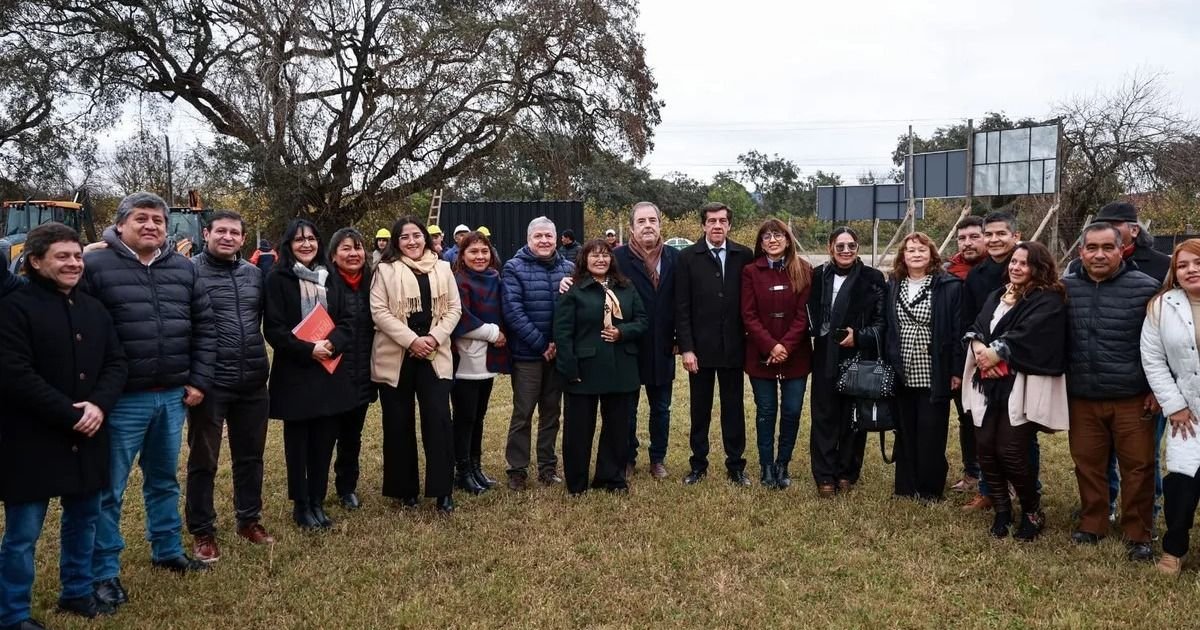 Hacen las primeras casas para los afiliados de APL