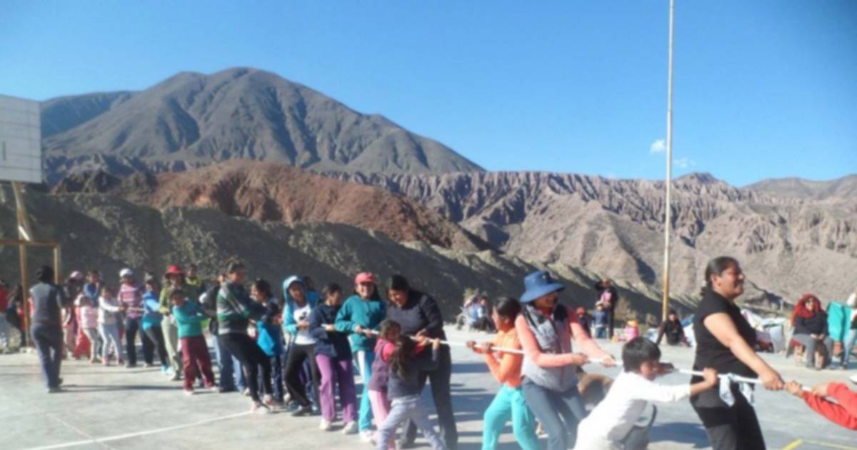 Festejo del Día del Niño en las alturas de Chalala