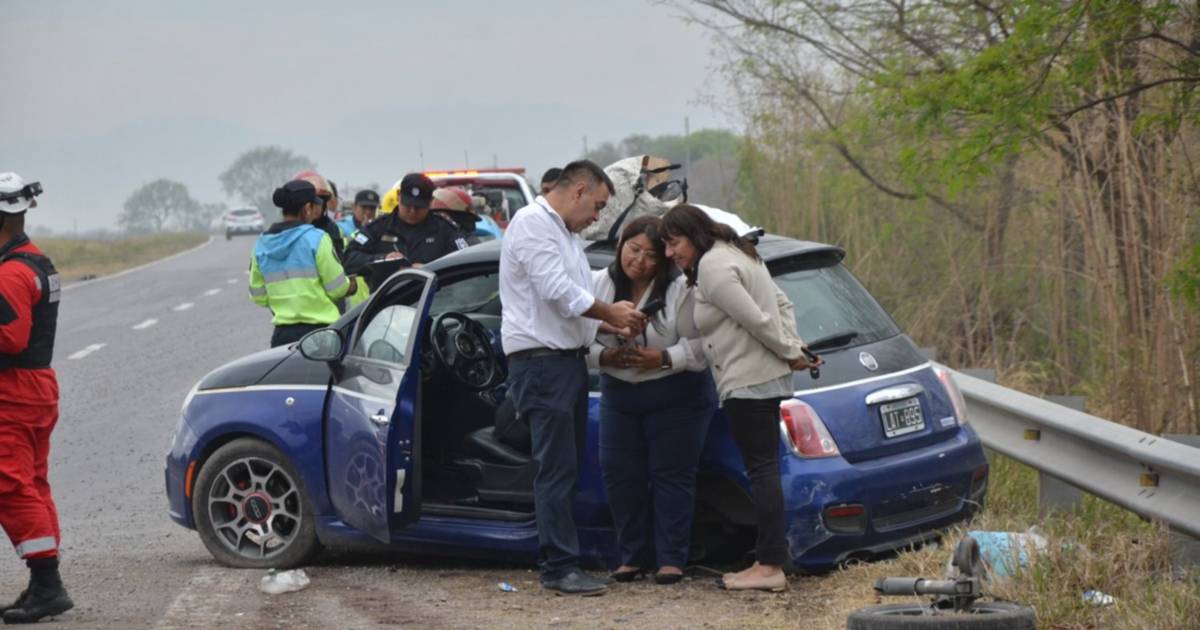 Camión que derramó ripio ocasionó un siniestro vial