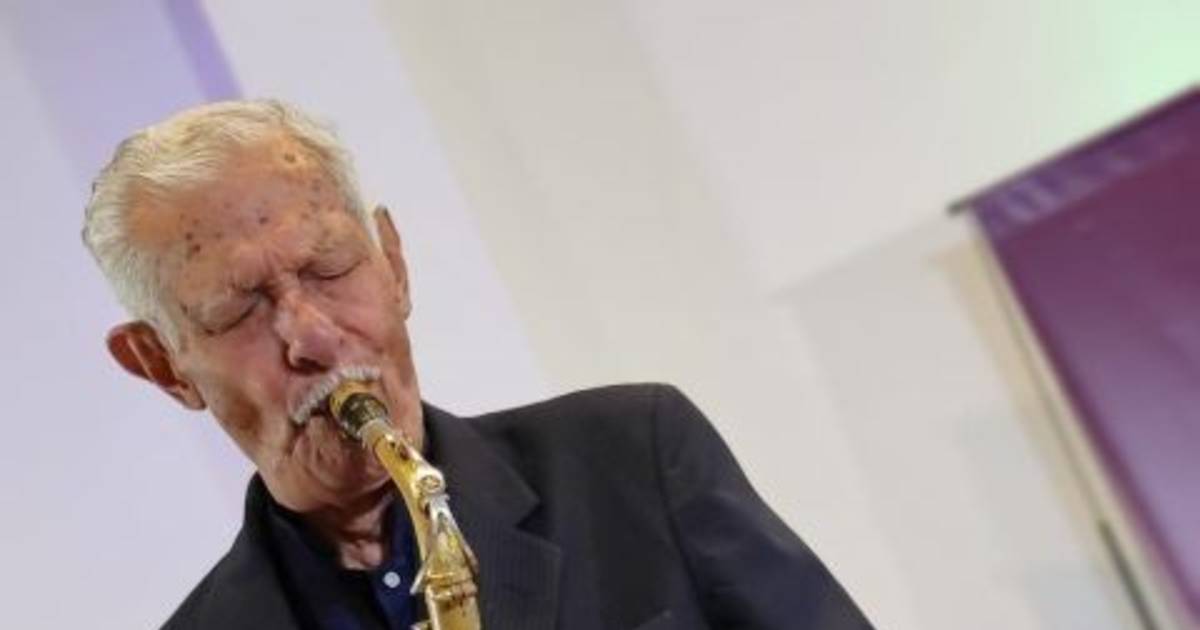 Exitoso encuentro cultural con el Maestro Camacho