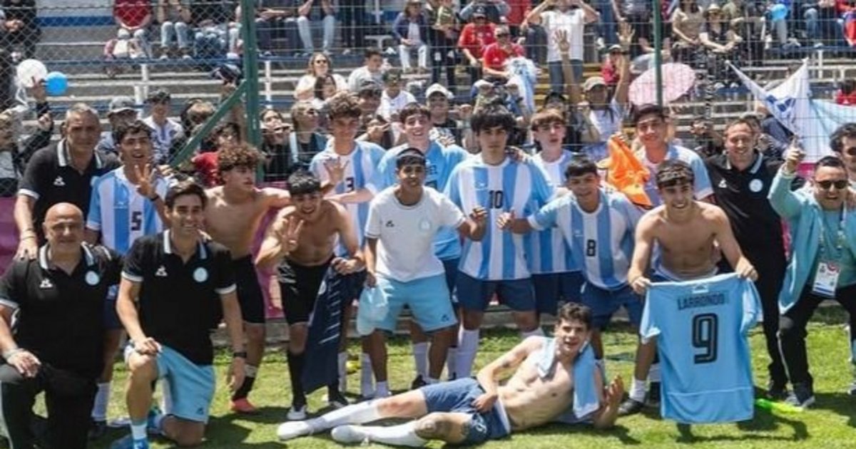 Periqueño integró la Selección Nacional en Chile